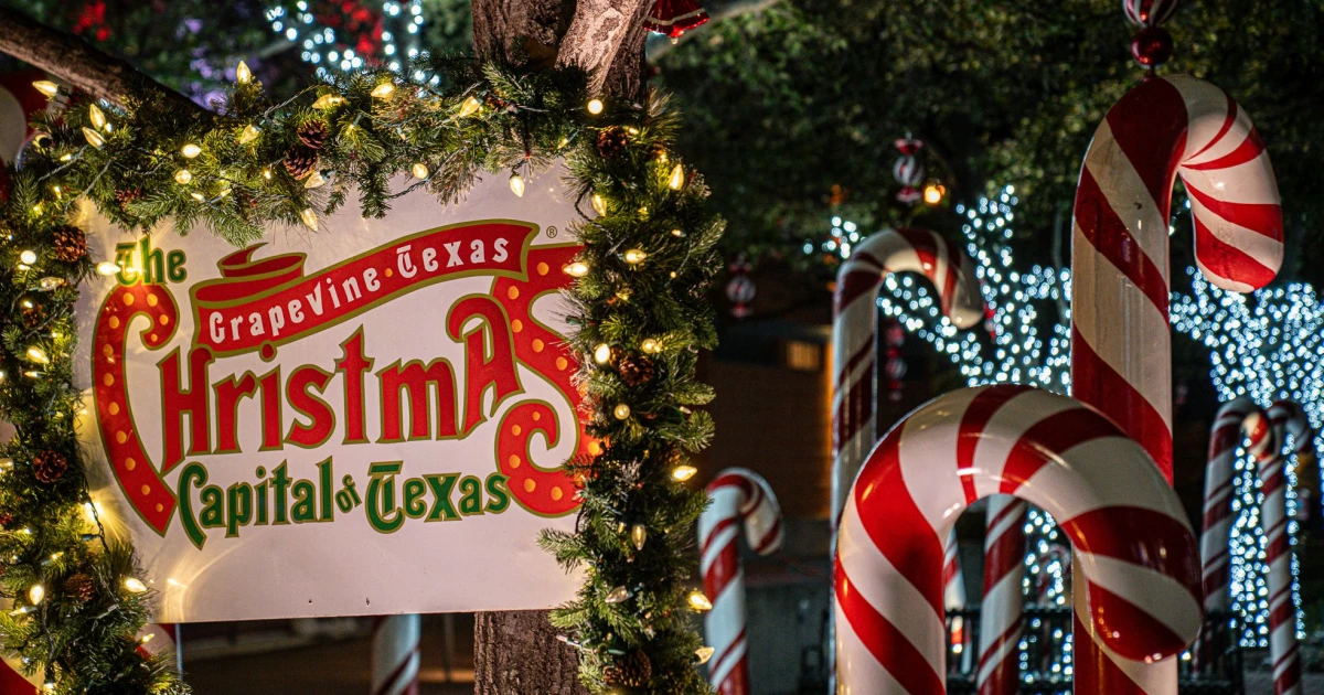 Erlebt Grapevine, die offizielle Christmas Capital of Texas ...